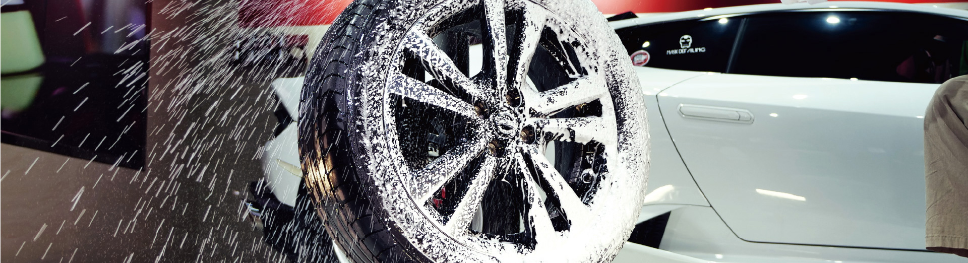 Extra Large Rolling Wheel Detailing Stand – Maxshine
